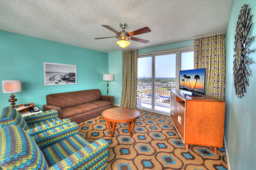 Wyndham's Ocean Walk Resort 2/2 - Ormond Beach, FL
