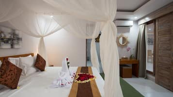 Villa, 1 quarto, piscina privativa | Roupa de alta qualidade, minibar, cofre no quarto