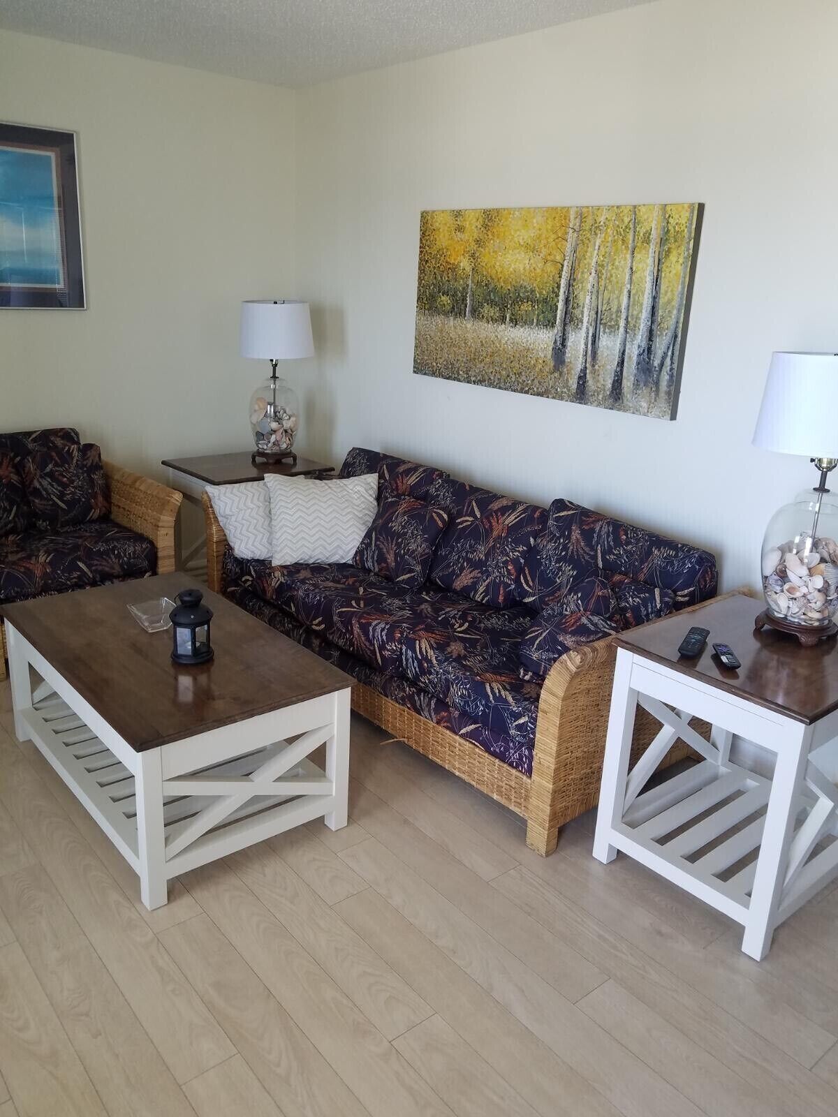 Oceanfront+pet-friendly+2nd Floor+end Unit+near Cb Pier & Freeman Park - Carolina Beach, NC