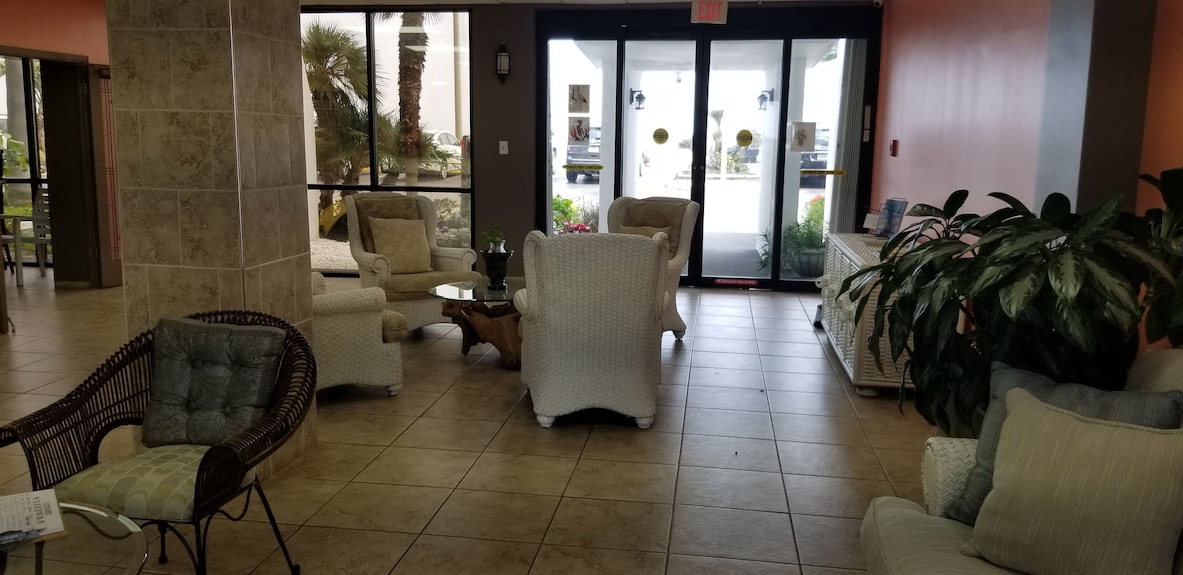 Ocean/ Beach View Condo With Private Balcony - Moody Gardens, Galveston