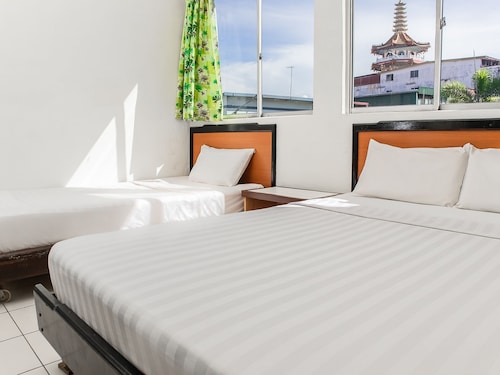 Spot On 89818 Ban Hin Hotel - Sibu