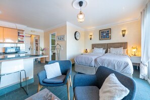 Apartamento, 1 quarto, vista para o mar (nº4) | 1 quarto, cofres nos quartos, escrivaninha, quartos à prova de som