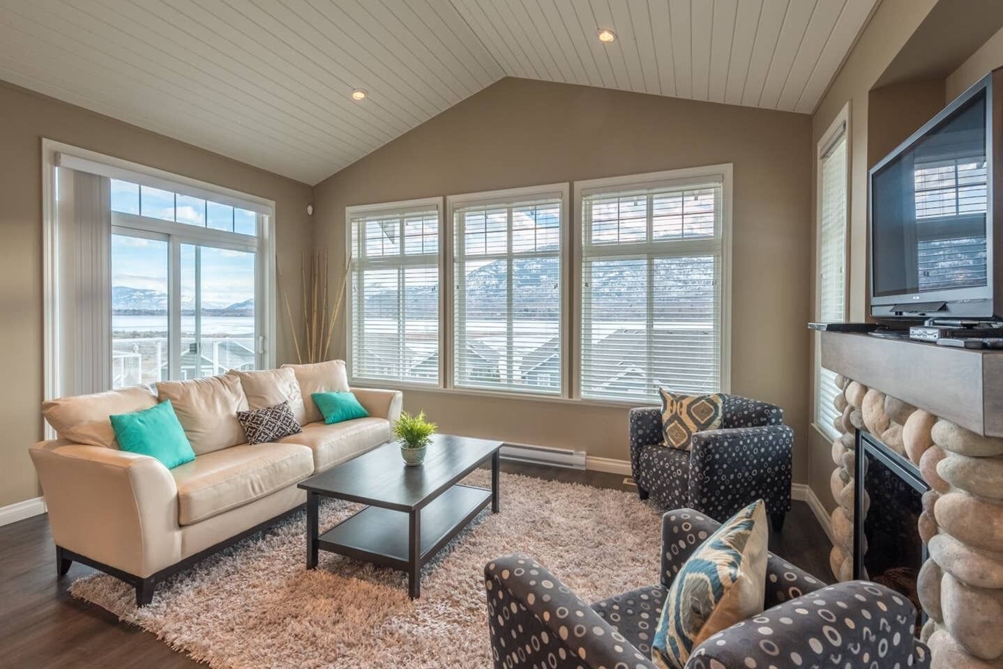 Gorgeous View, 4 Bedrooms, 3 Bathrooms With Boat Slip - Oliver