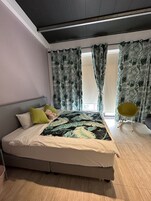 Quarto Duplo Deluxe | Cortinas/cortinados opacos, quartos insonorizados, Wi-fi grátis 