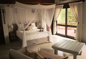 Quarto Duplo Deluxe | Secretária, ferro/tábua de engomar, Wi-fi grátis 