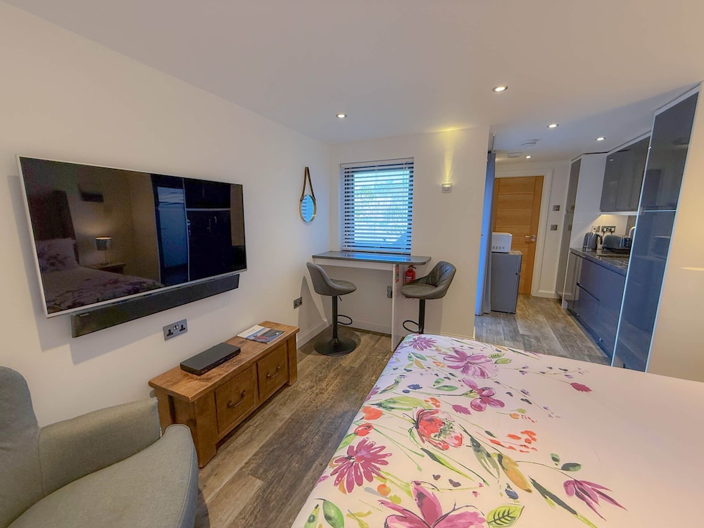 Kovva - Sleeps 2 Guests In 1 Bedroom - コーンウォール
