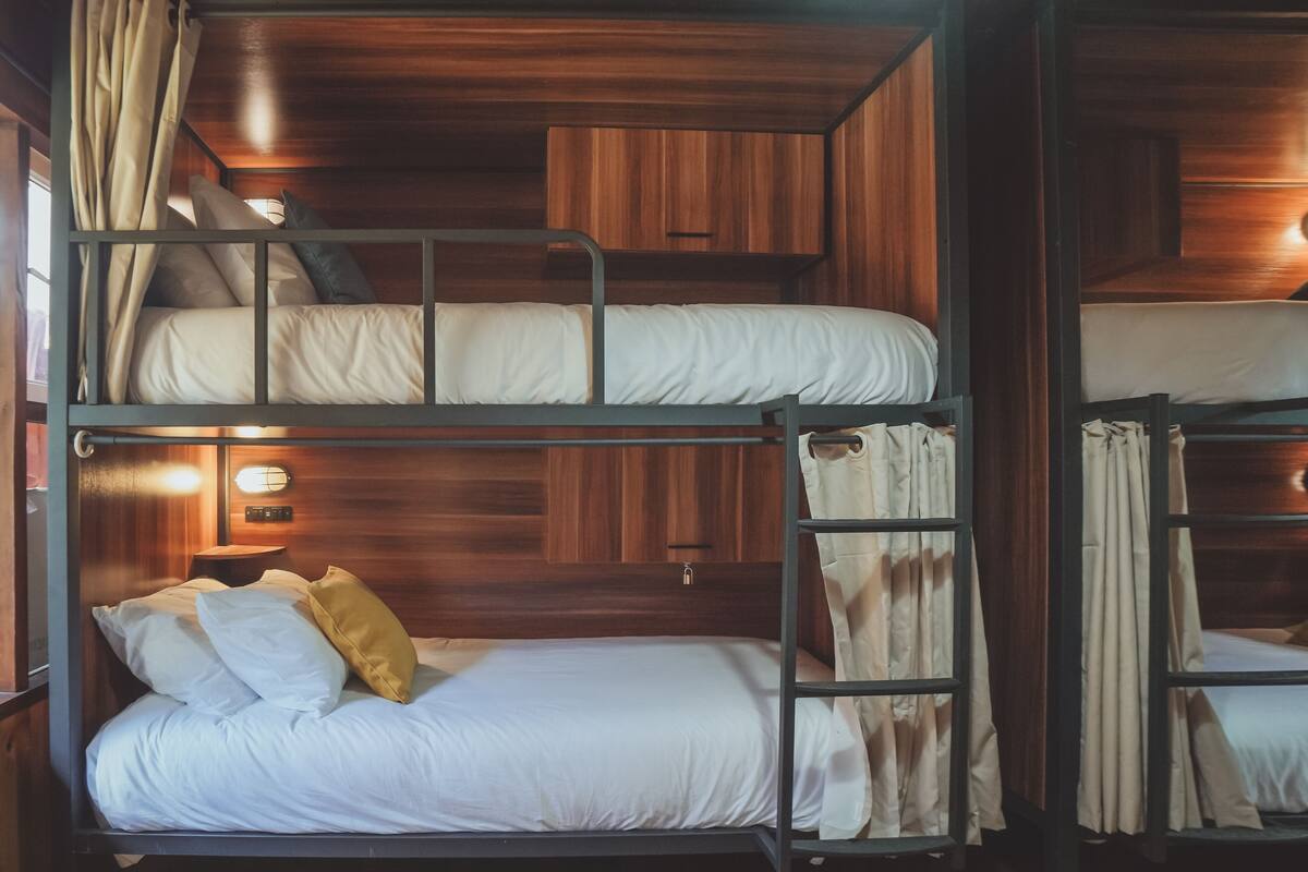 Roupa de alta qualidade, edredões de penas, camas de colchão pillowtop