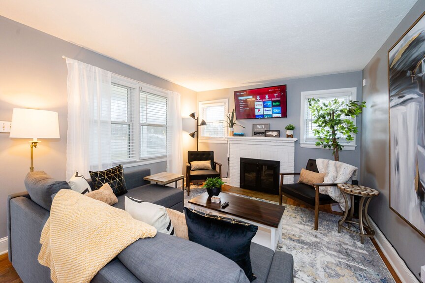 ️ Private Large Patio, 2mile Downtown, 2min To Hpu, Smart Tvs ️ - High Point, NC