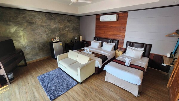Naga Tara Resort - Chiang Rai