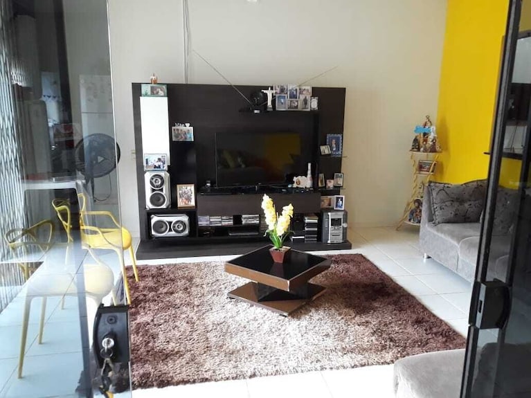 Great House For Season, Great Location - Santarém