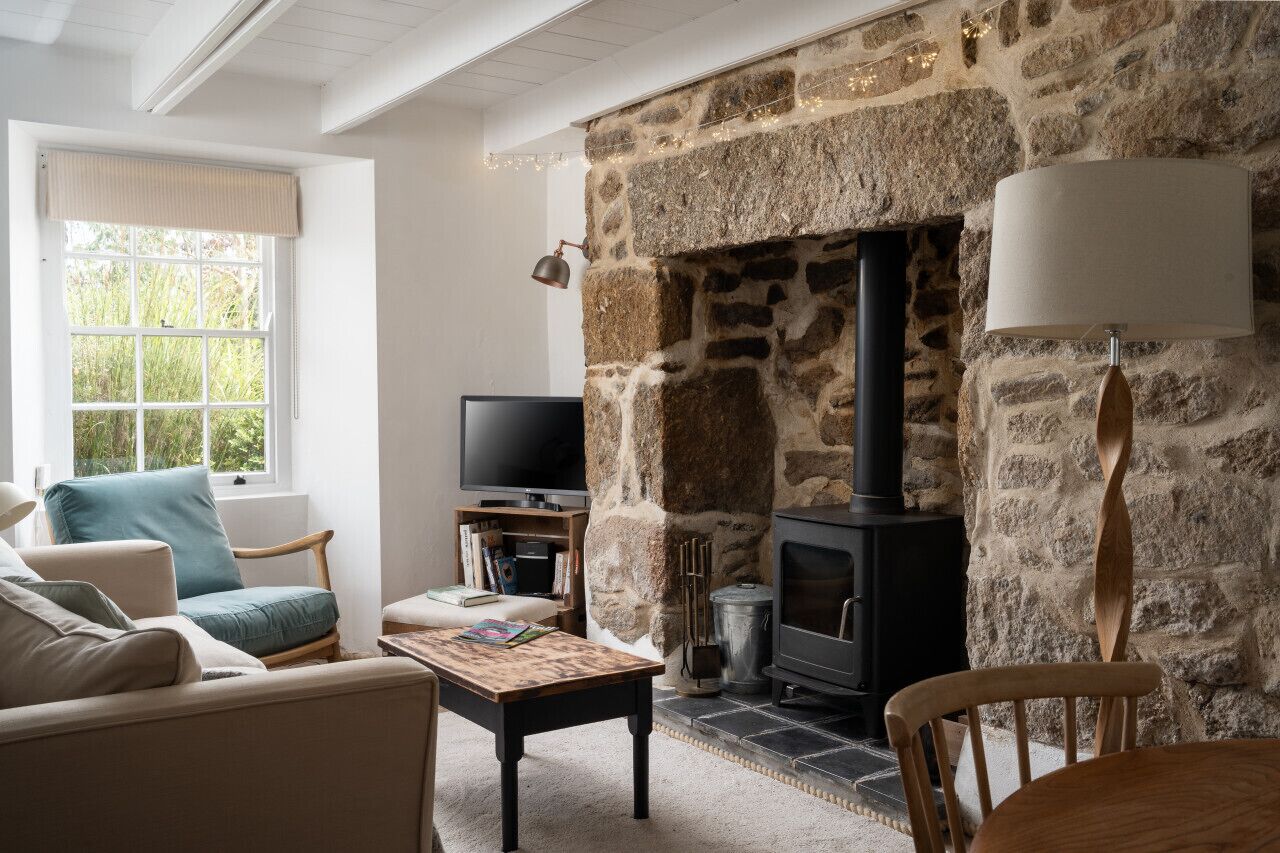 Granite Cottage In Newlyn With Sea Views & Garden - Mousehole