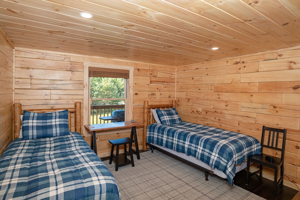 Nuevo Acogedor, Coventry Log Cabin. Casa De 3 Habitaciones Y 2 Baños, Capacidad Para 6 - Franconia, NH