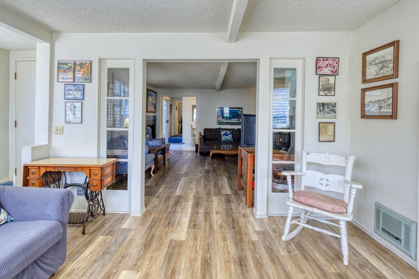 347ca Budget-friendly Avalon House - Location, Location! - Santa Catalina Island, CA