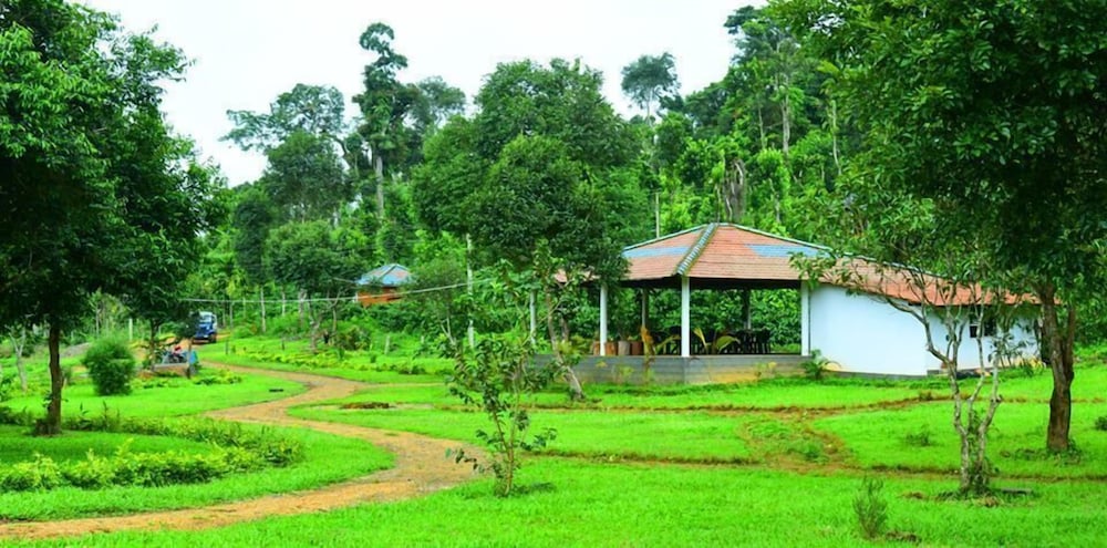 姆科莱住宿 - 果達古縣