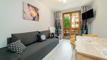 Apartamento (3D/1) | Individualmente decorados, individualmente mobiliados