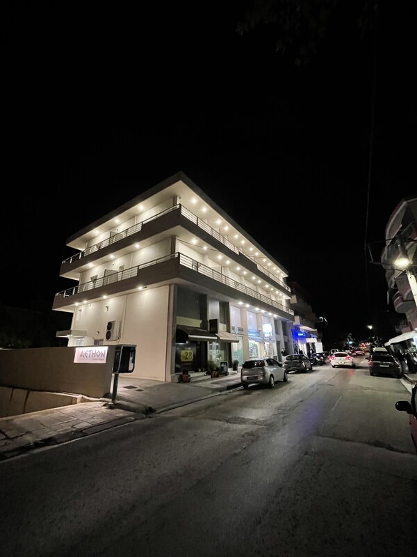 Aethon Airport Project Hotel-free Shuttle - Grèce
