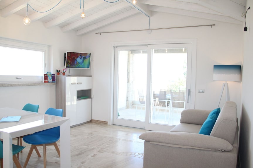 R House Is Located On The Hill Of Budoni - Sea View And Nearby Beach - San Teodoro