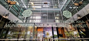 Entrada (vista interior)