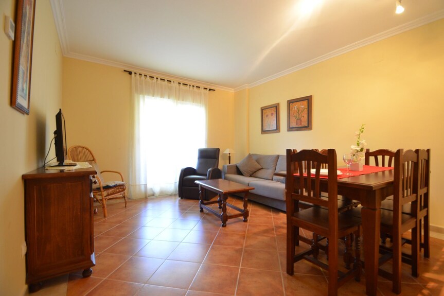 Los Cisnes 242 - Two Bedroom Apartment, Sleeps 5 - Andalusia