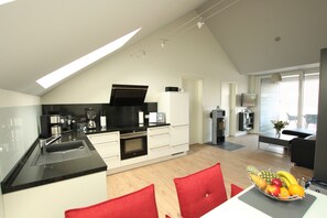 Sonnengarten 20 - Heimathafen | Área de estar | TV de tela plana 50 polegadas com canais a cabo, TV, lareira