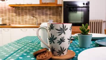 Apartamento, 1 quarto | Opções para refeição no quarto