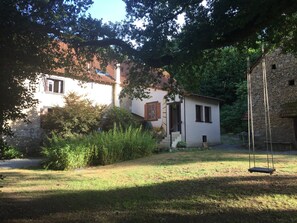 Fachada da propriedade