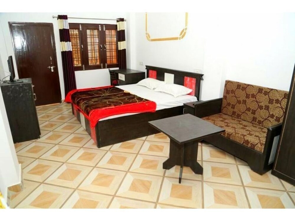 Deep Yoga Holiday Retreat Hotel - Narendra Nagar