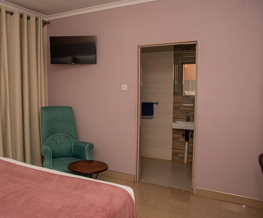 The Berkshire - Harare