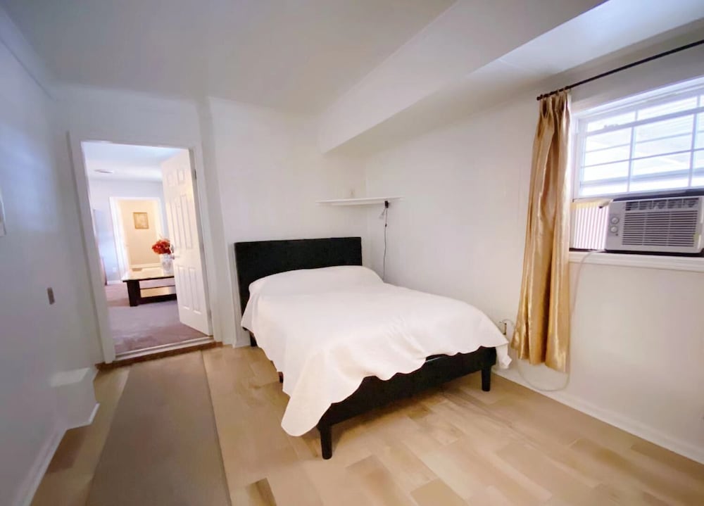 Spacious And Luxurious Home - Augusta, GA