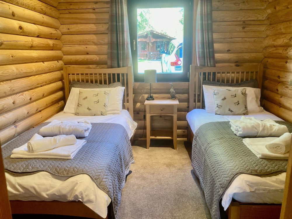 Bamburgh Log Cabin - Ein Blockhaus Für 4 Gäste In 2 Schlafzimmern - Schottland
