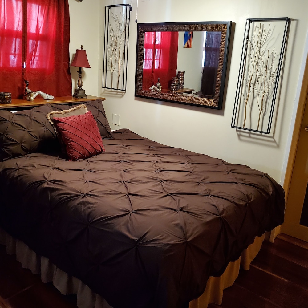 Luxe Loft ❤️ Of Downtown Ac Wifi 5 Minute 🚶🏽♀️To Beautiful Waterfront 🚤 - Water Island