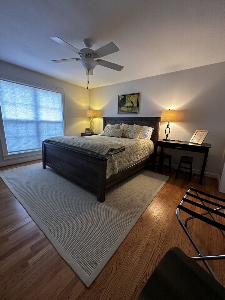 Whispering Woods Walk To Town From This 3 Br/2.5 Cottage $400.00 Nightly - Highlands, NC