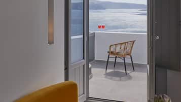 Suíte lua de mel, banheira de hidromassagem | 1 quarto, frigobar, cofres nos quartos, individualmente decorados