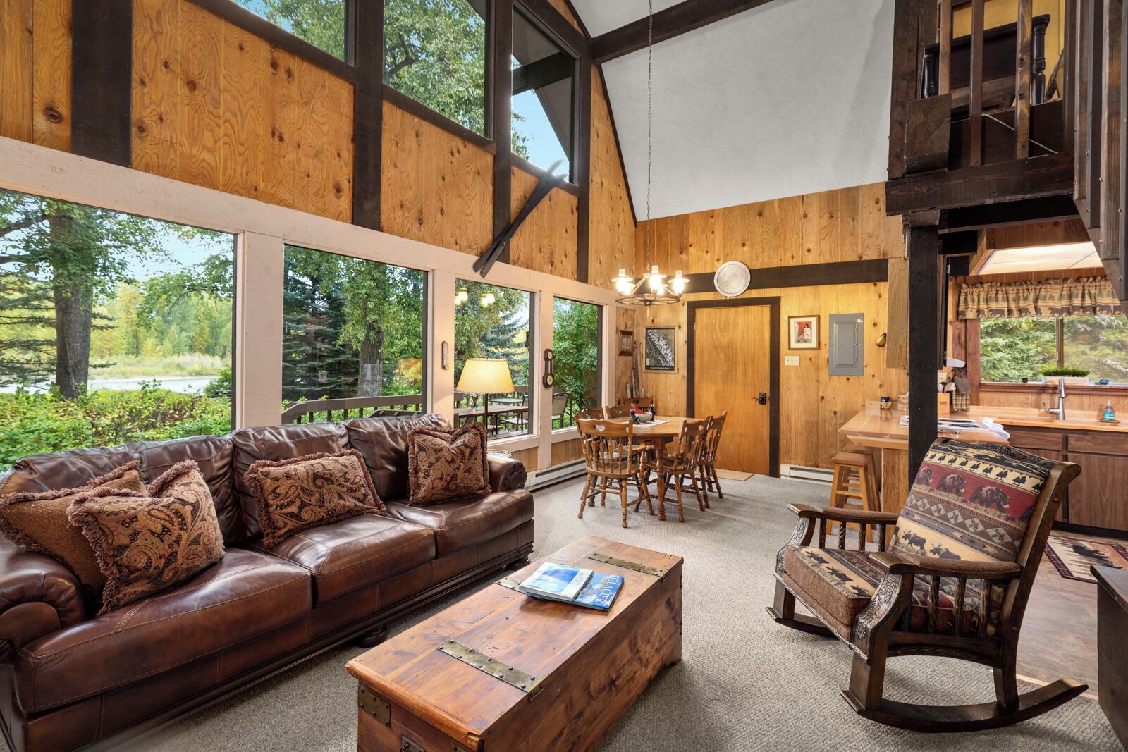 West Glacier Heart Rock River Retreat - West Glacier, MT