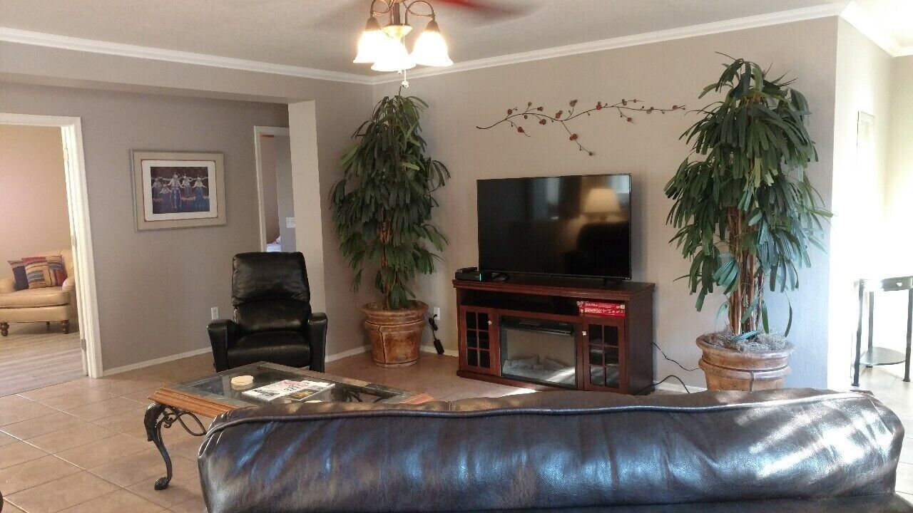 Casa Grande Home With Community Pool + Spa - Casa Grande, AZ