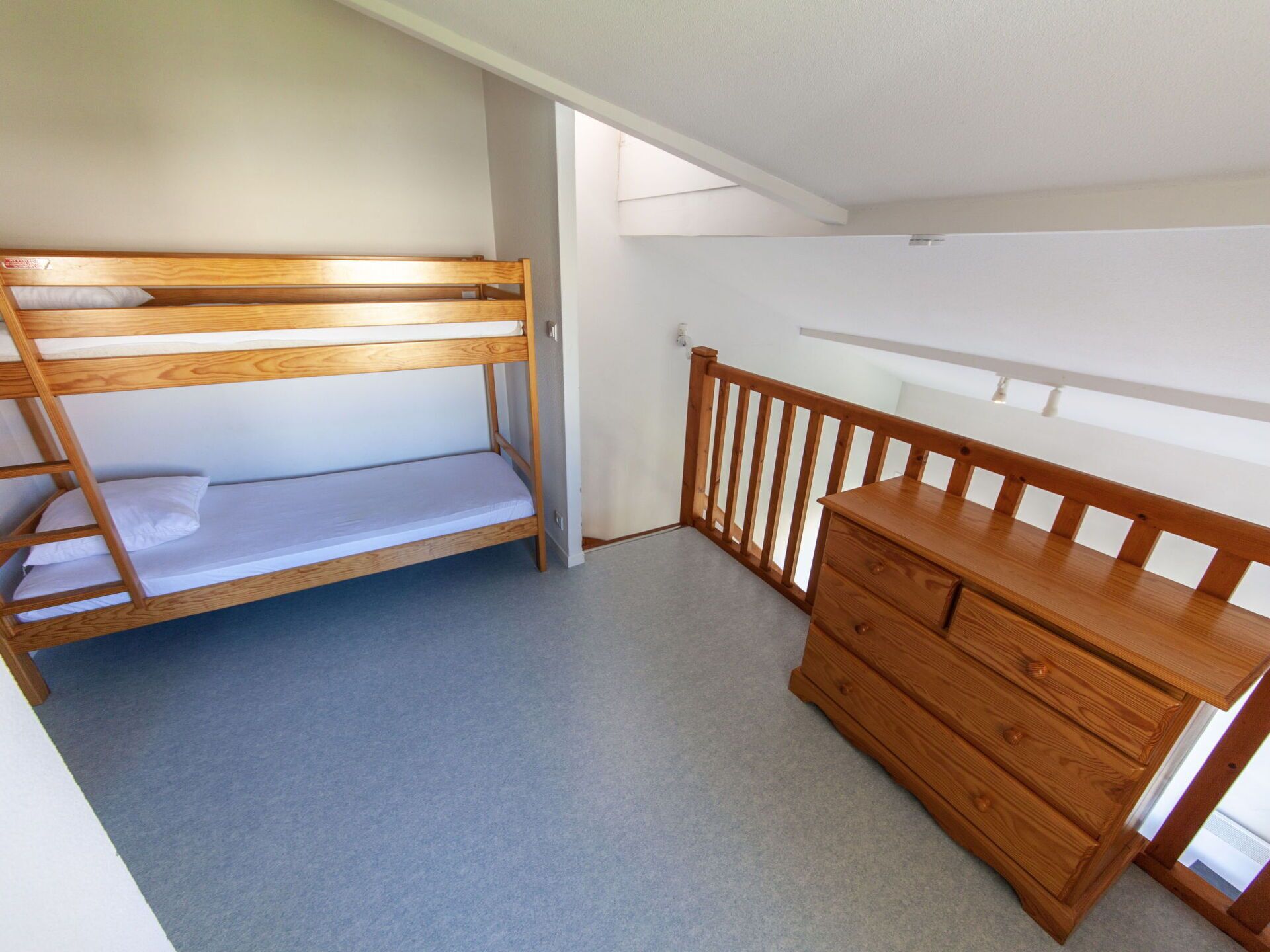 Joli Appartement Dans Une Maison De Vacances Avec Wifi, Piscine, Tv, Terrasse, Animaux Admis - Biscarrosse Plage