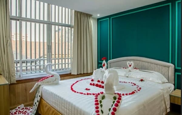 Sanctuary Hotel Yangon - Yangon