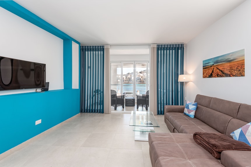 Apartamento A Estrenar Con Vistas Al Mar - Malta