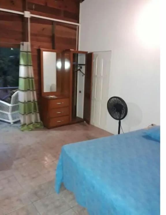 Parlatuvier Tranquilo Y Pacífico - Tobago