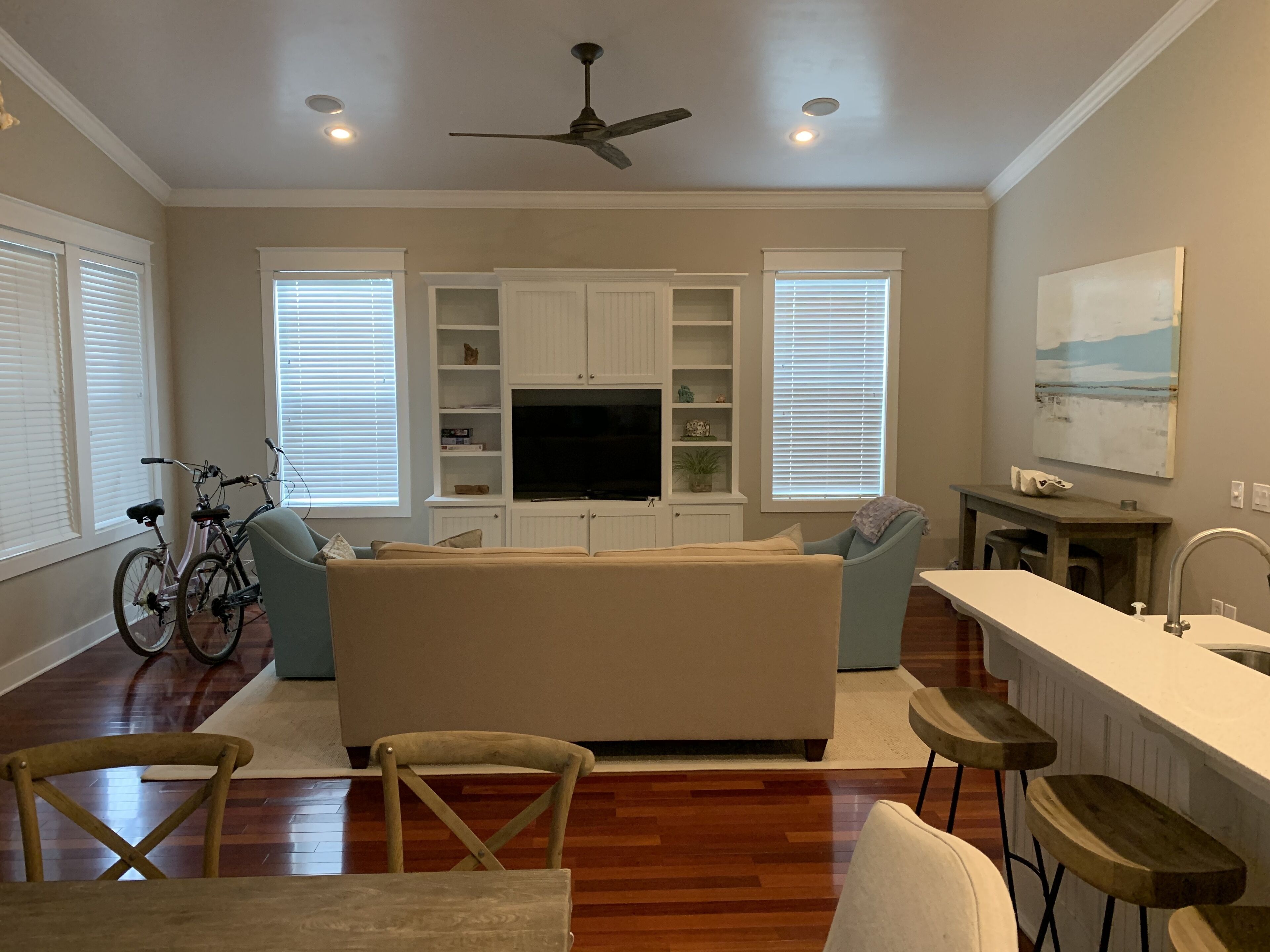 This House Is A Five Minute Walk To The Beach And Shorter To Pool And Shops. - Rosemary Beach, FL