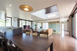 Casa conforto (Private Vacation Home) | Opções para refeição no quarto