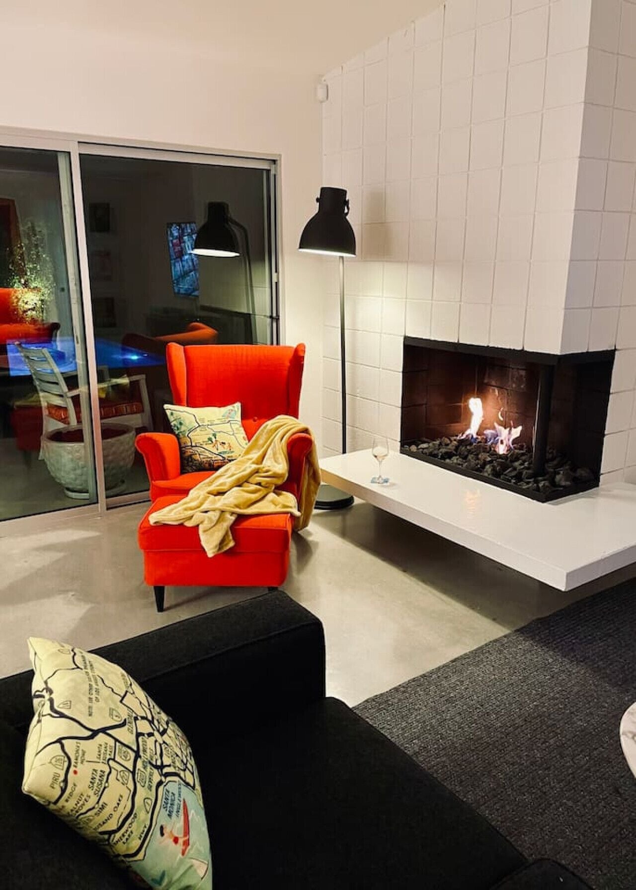 The Popsicle House | Sweet Mid Century Modern Home - Palm Desert, CA