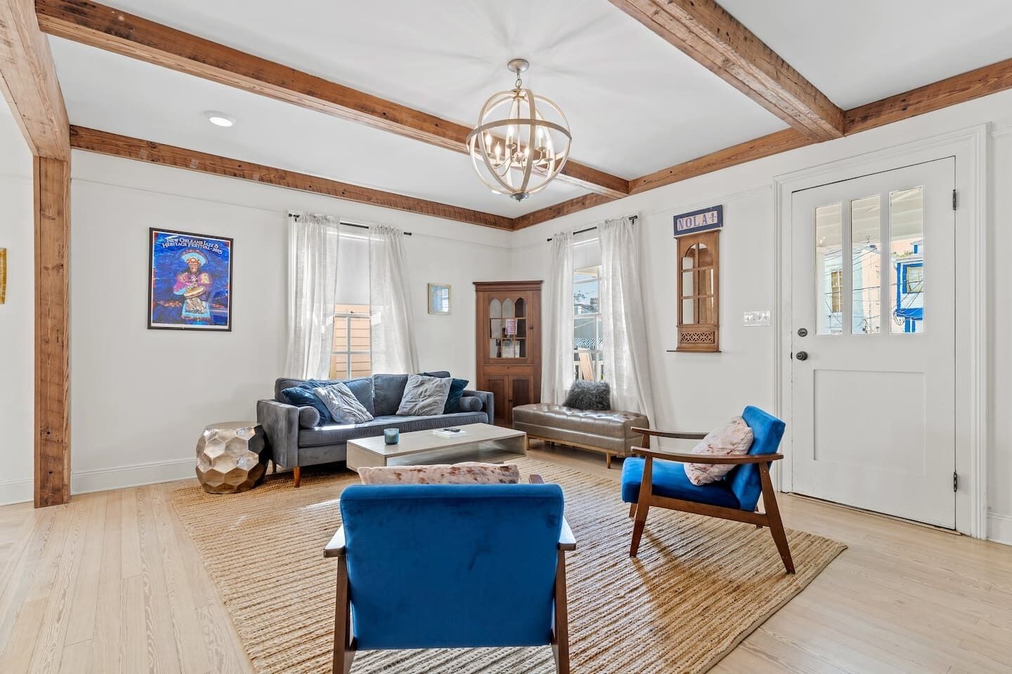 Historic 3br On Magazine St With Front & Rear Balconies. Walk To Cafés, Quick Ride To Fq & Dome. - Kenner, LA