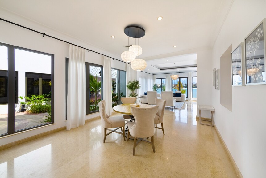 5* Villa W/ Private Pool/beach On Palm Jumeirah - Dubai