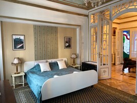 Apartamento urbano | 1 quarto, ferros/tábuas de passar roupa, Wi-Fi de cortesia