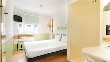 Quarto, 1 cama de casal | Quartos à prova de som, Wi-Fi de cortesia
