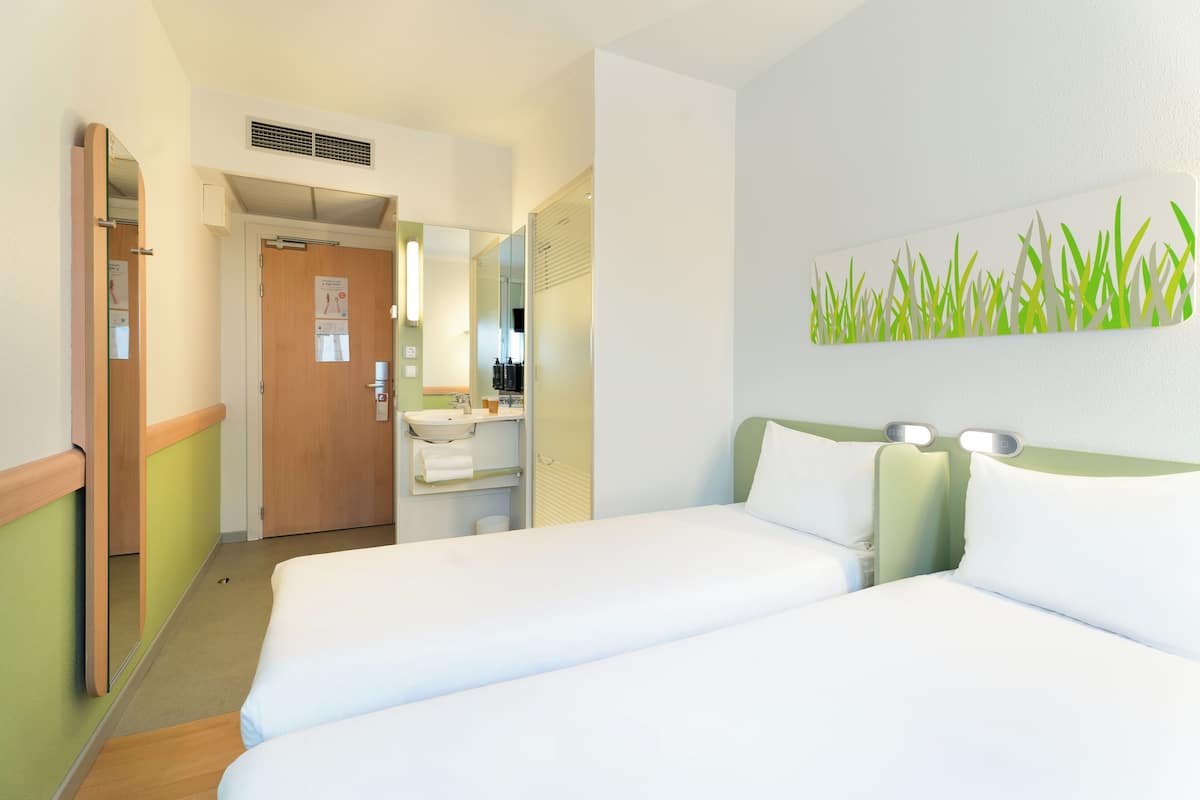 Quarto Twin, 2 camas individuais | Quartos insonorizados, Wi-fi grátis