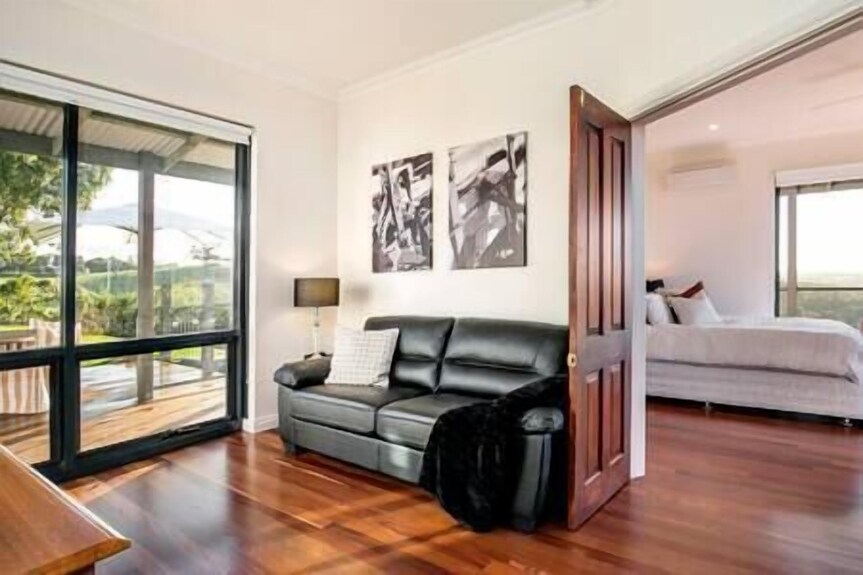 Luxurious, Secluded & Such Views!!! Ocre Is Simply Stunning! - South Australia