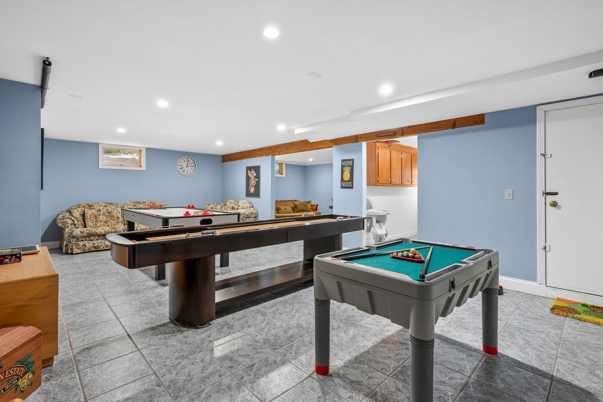 Perfectly Content: Walk To Schoolhouse Pond - Chatham, MA