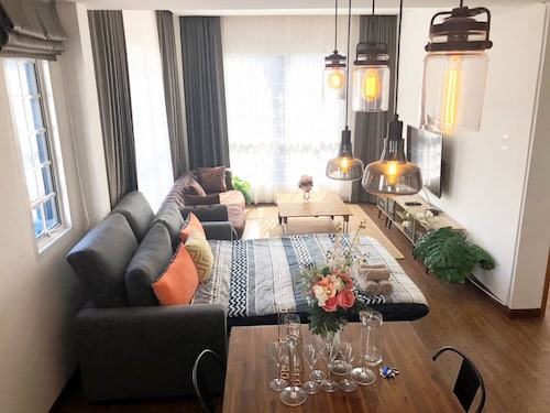 ☆ Max12 Persons☆7-10 Mins From Bts,wifi,streetfood - Bangkok